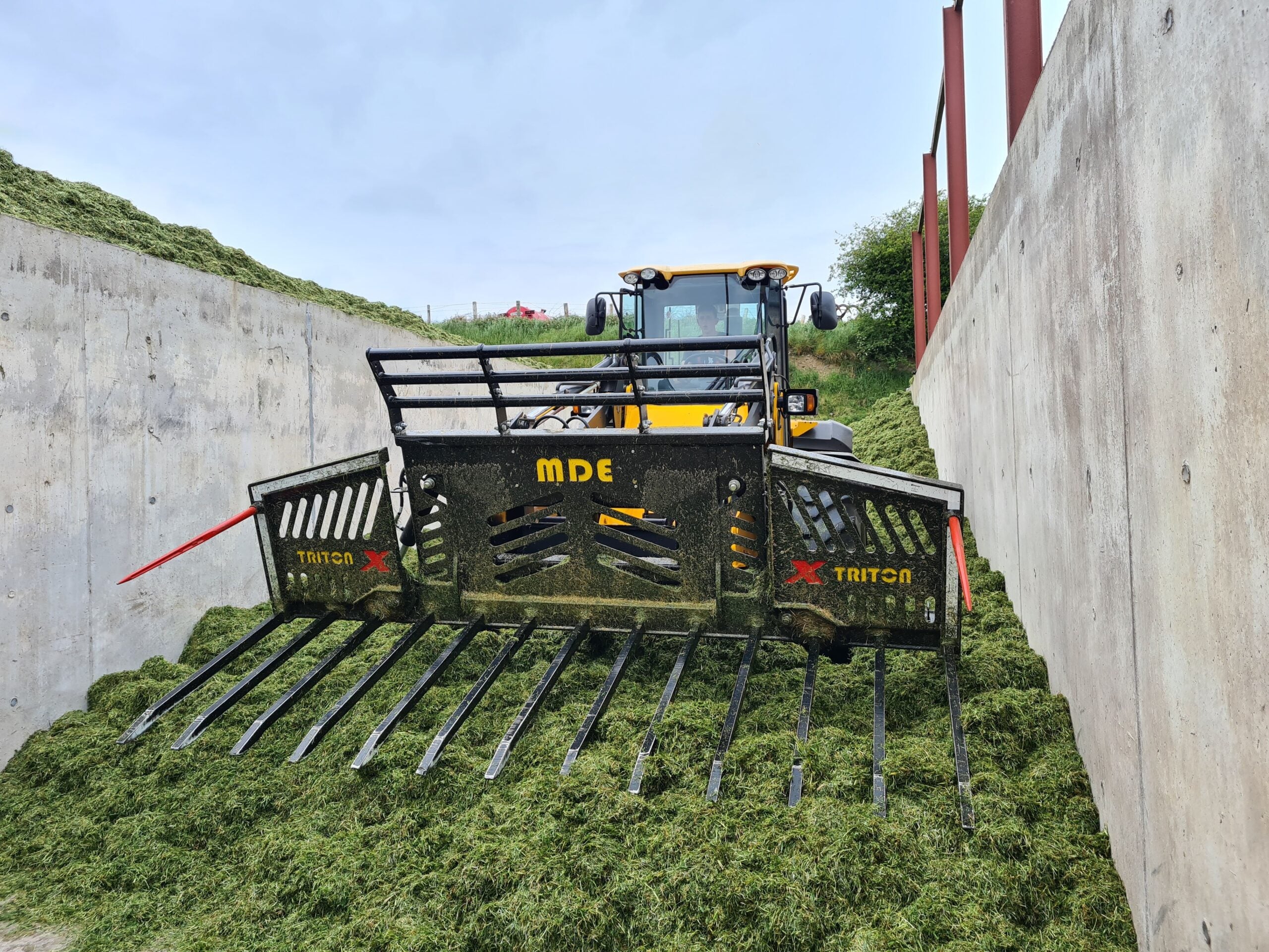 Triton 12-Foot Silage Fork – Premium Quality for High-Volume Work ...